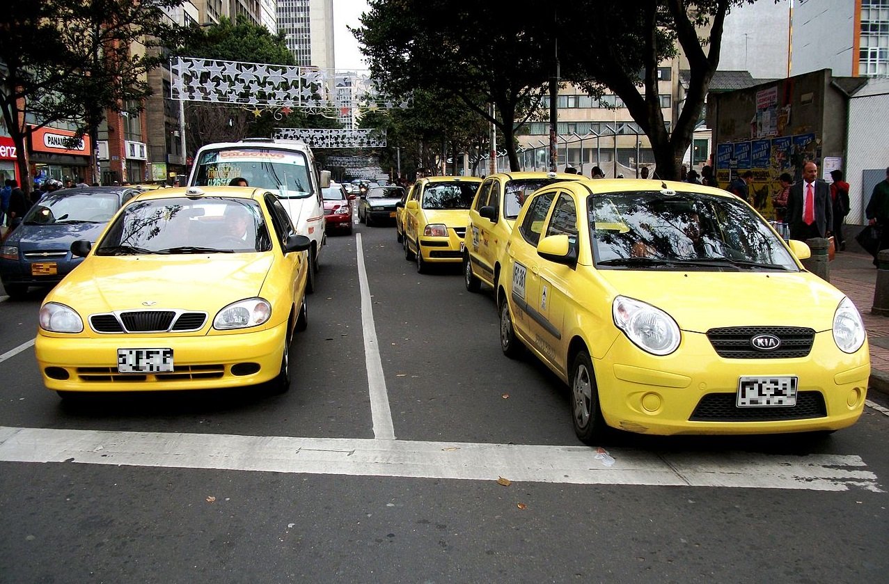 Cambia un vehículo de servicio público a particular